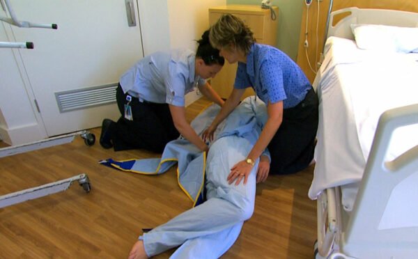 Manual Handling Healthcare Introduction | Channel1